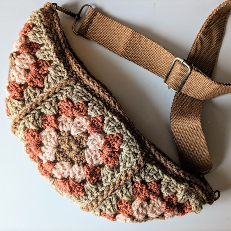 CROCHET PATTERN: Classic Granny Square Fanny Pack - Etsy