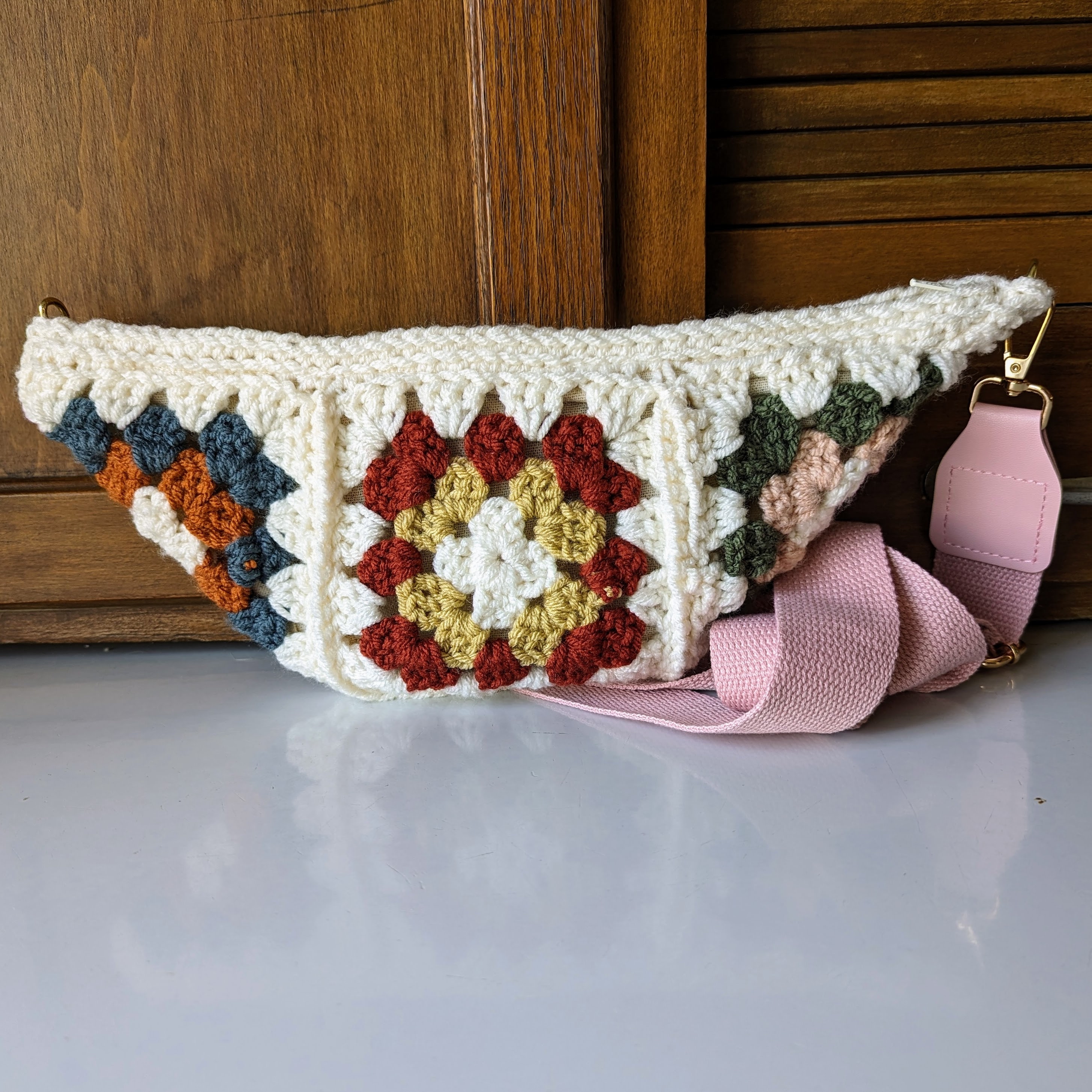 CROCHET PATTERN: Classic Granny Square Fanny Pack - Etsy