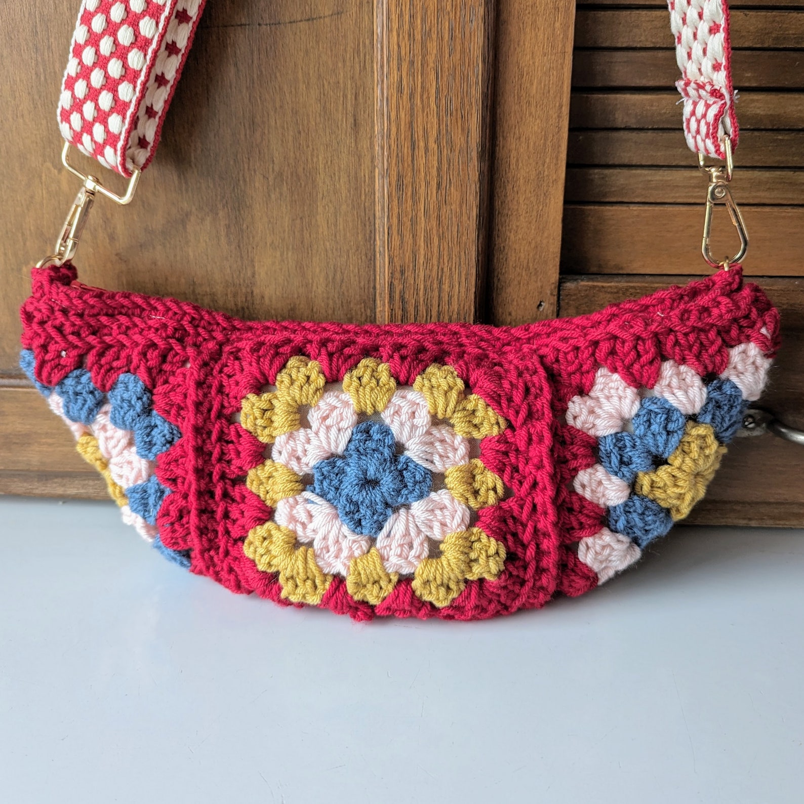 CROCHET PATTERN: Classic Granny Square Fanny Pack - Etsy