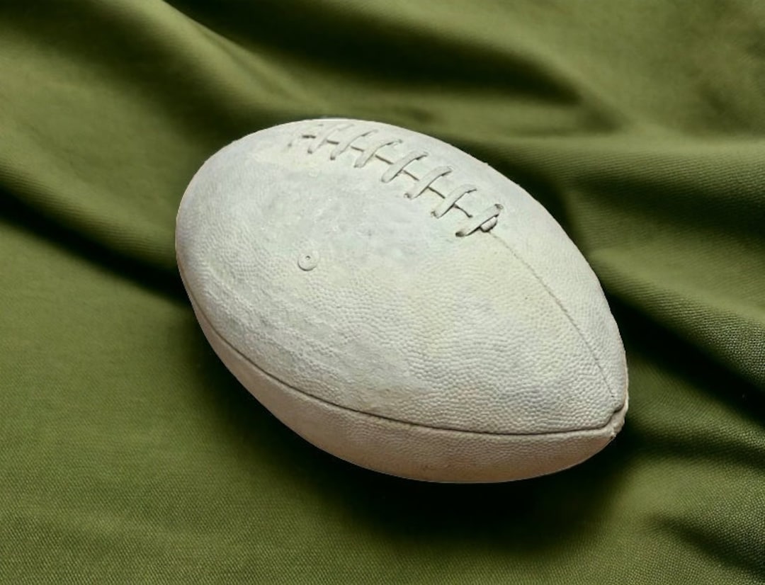Football Game Statue Concrete Football Figurine Outdoor Soccer Ball ...