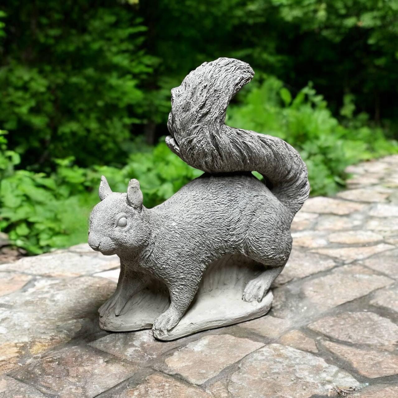 Concrete Squirrel Yard Statue Stone Squirrel Outdoor Figure Wild Animal ...