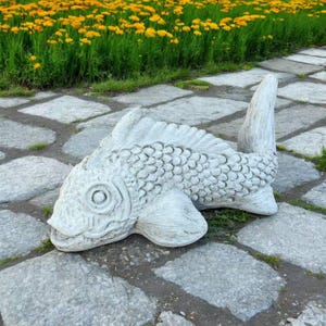 Swimming Fish Statue Detailed Fish Realistic Fish Sculpture Wild ...