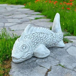 Swimming Fish Statue Detailed Fish Realistic Fish Sculpture Wild ...