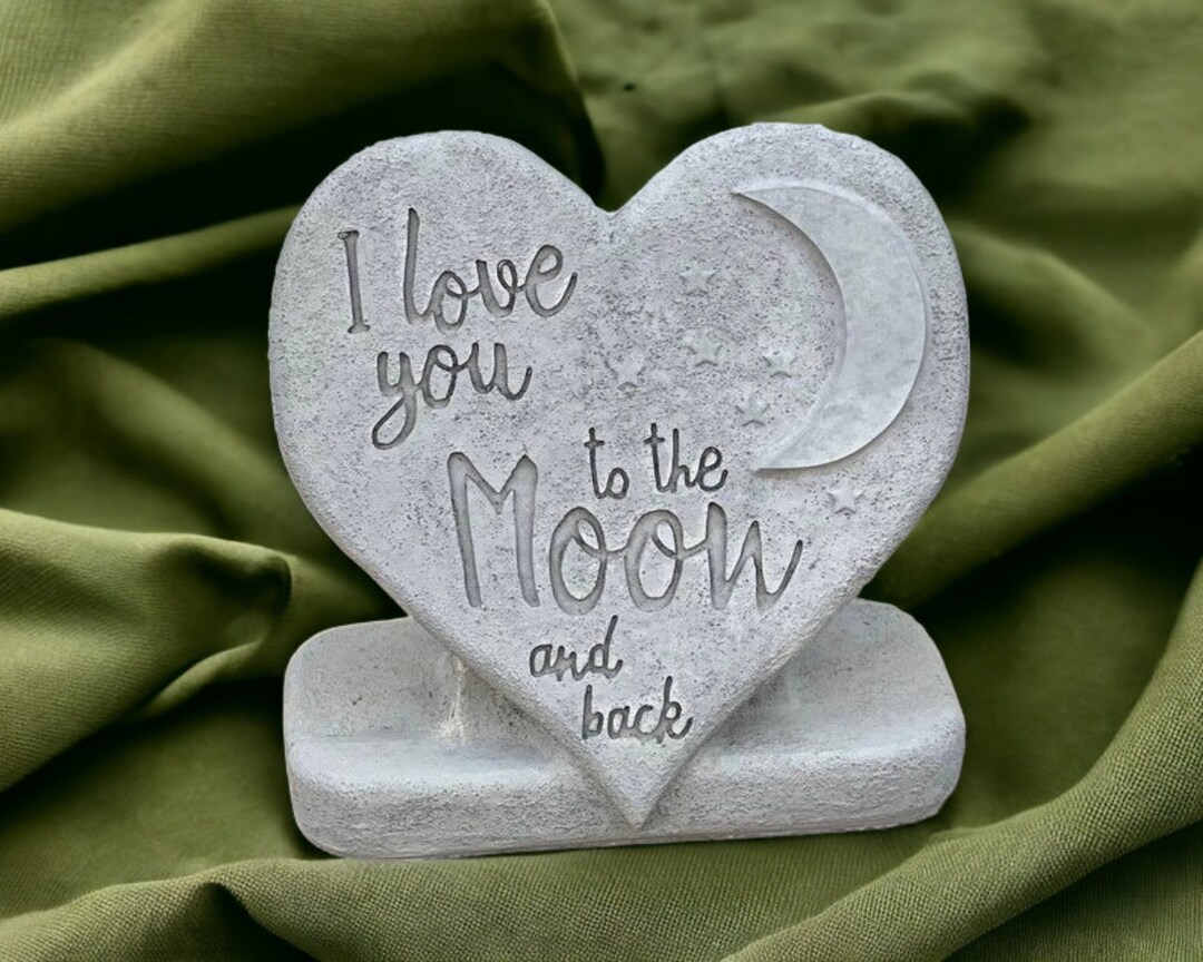 I Love You to the Moon Statue Concrete Hear Figurine Love Sign ...