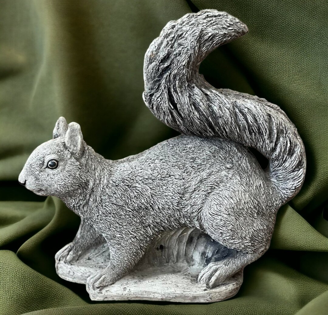 Scampering Squirrel Statue Detailed Wild Squirrel Figure Forest Animal ...