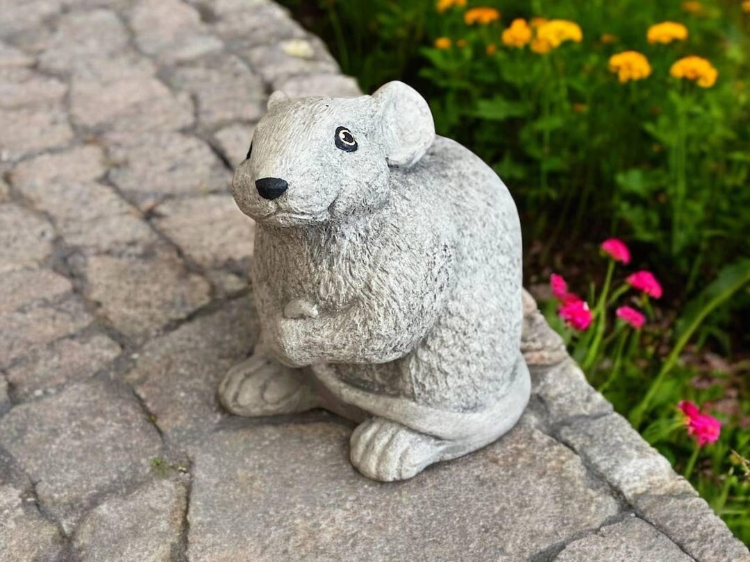 Looking up Mouse Statue Concrete Mouse Figure Small Animal Sculpture ...
