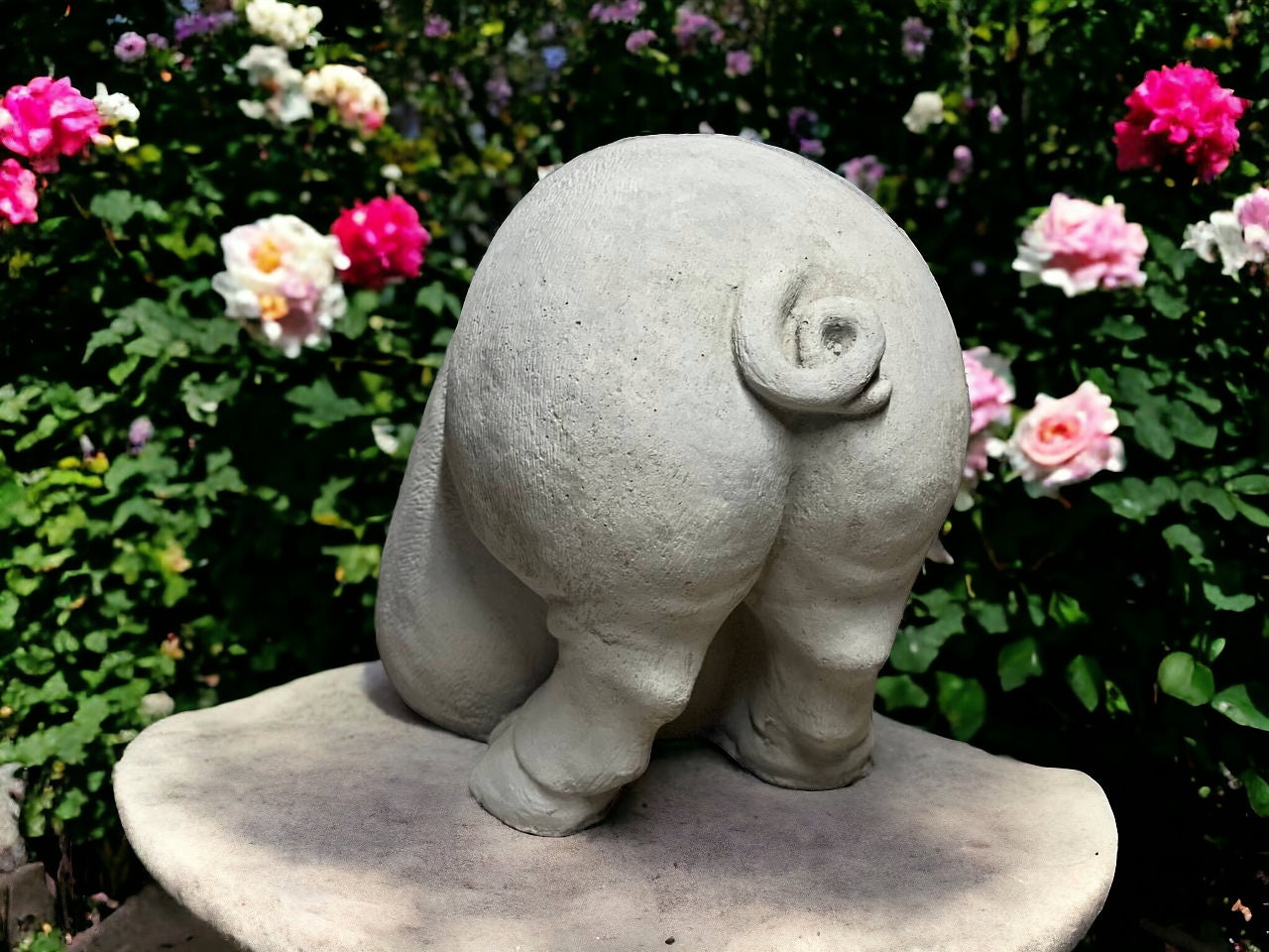 Concrete Pig Half Sculpture Realistic Digging Pig Figure Garden or Yard ...