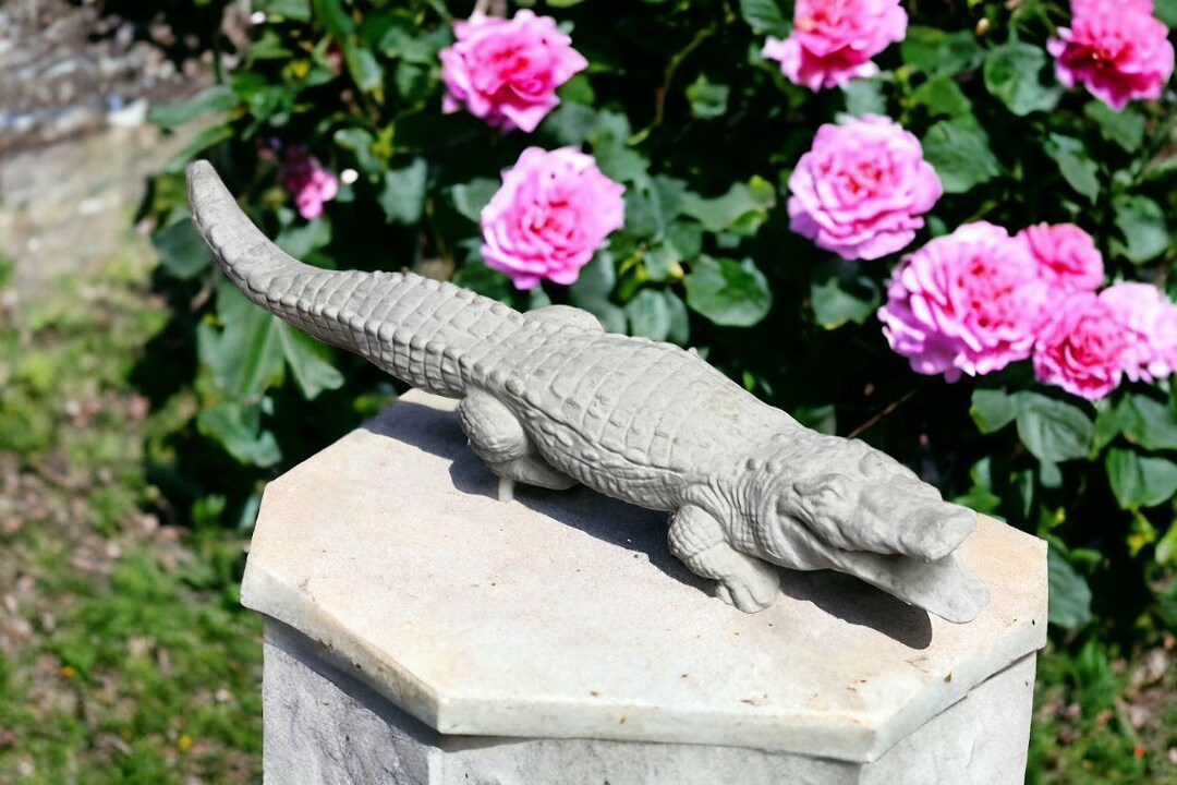 Detailed Crocodile Statue Wild Crocodile Figurine Exotic Animal ...