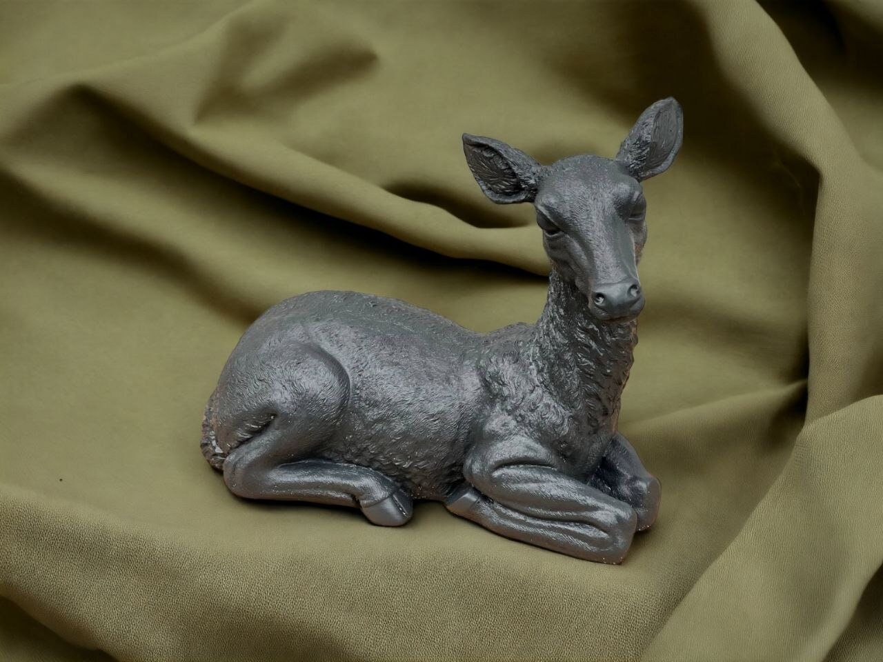 Massive Laying Deer Statue Stone Wild Deer Sculpture Concrete Resting ...