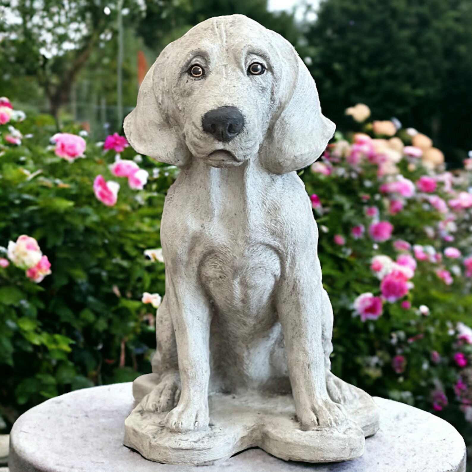 Garden Beagle Statue Stone Sitting Dog Figure Detailed Beagle Figurine ...