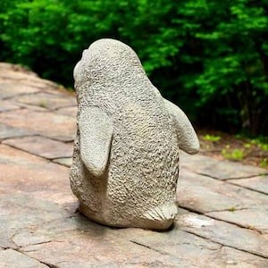 Happy Penguin Figure Wild Penguin Statue Outdoor Wild Penguin Animal ...