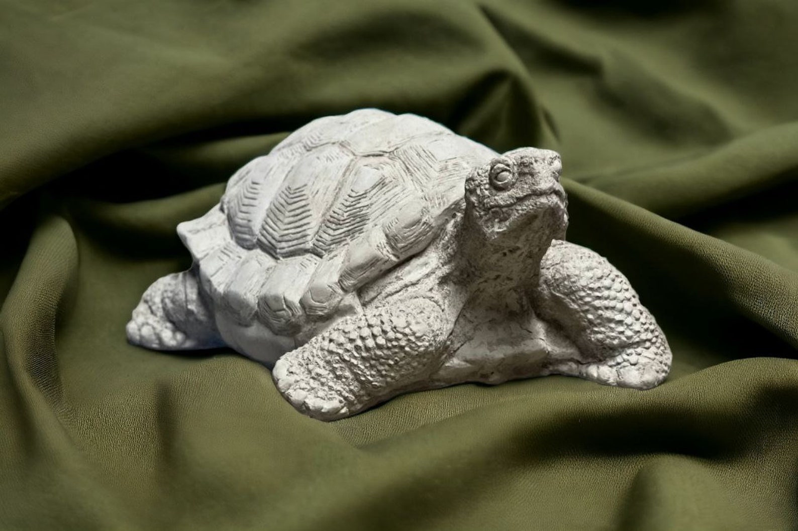 Large Turtle Box Statue Concrete Turtle Figure Massive Concrete Turtle ...