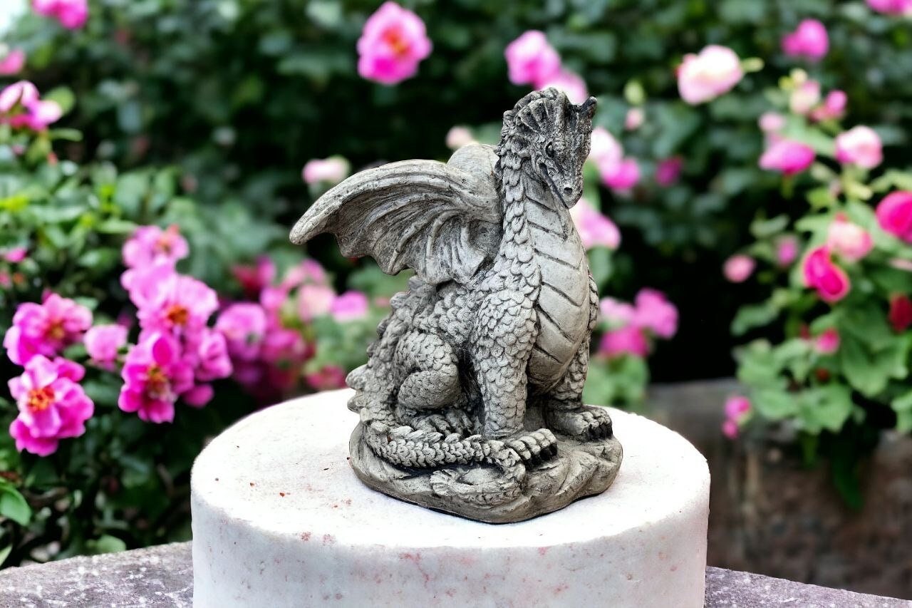 Sitting Dragon Statue Lucky Dragon Sculpture Guardian Asian Dragon ...