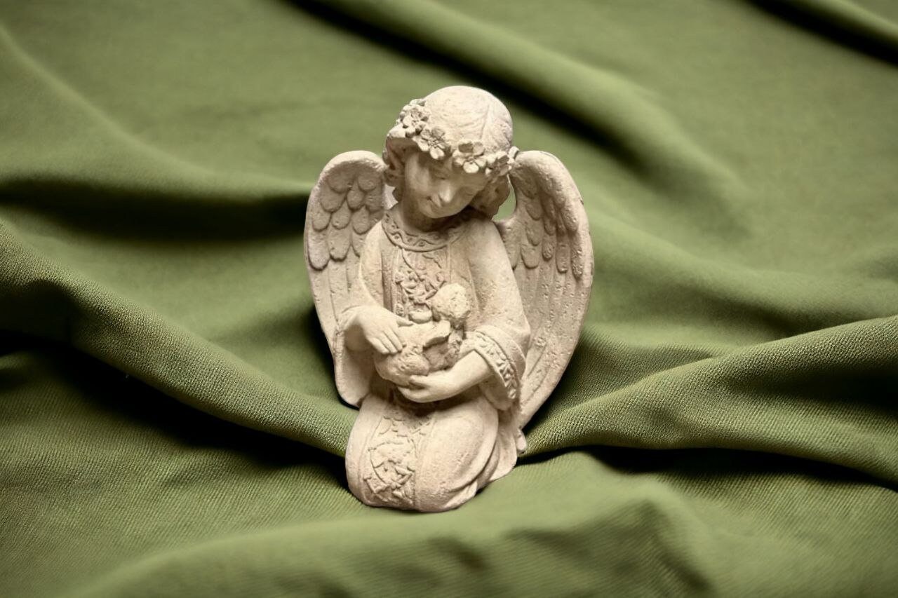 Concrete Angel With Bunny Figure Detailed Angel With Rabbit Statue ...