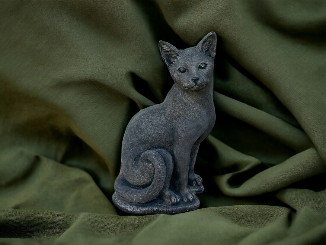 Massive Cat Sculpture Realistic Cat Memorial Statue Outdoor or Indoor ...