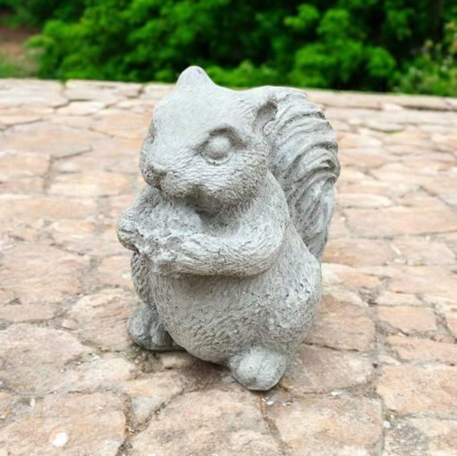Concrete Squirrel Statue Eating Squirrel Figure Wild Backyard Animal ...