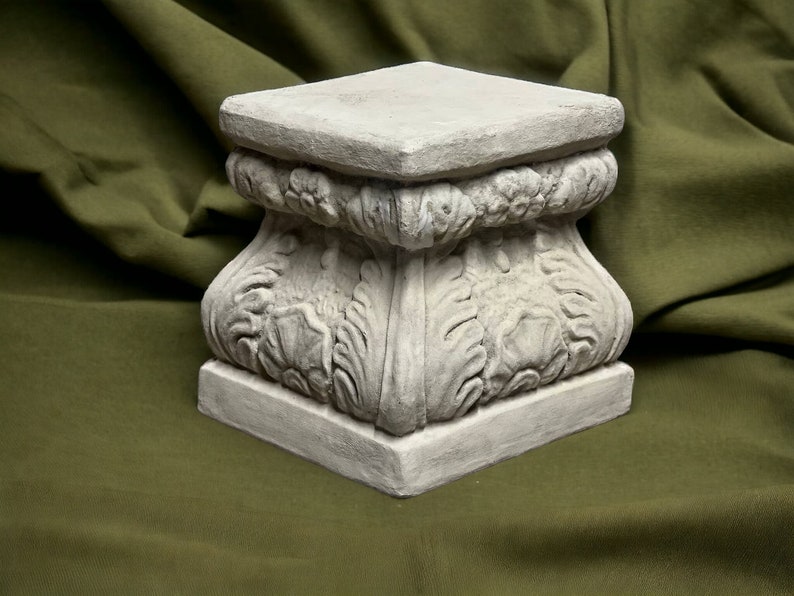 Short Square Pedestal Statue Handmade Concrete Pedestal Figure Stone ...
