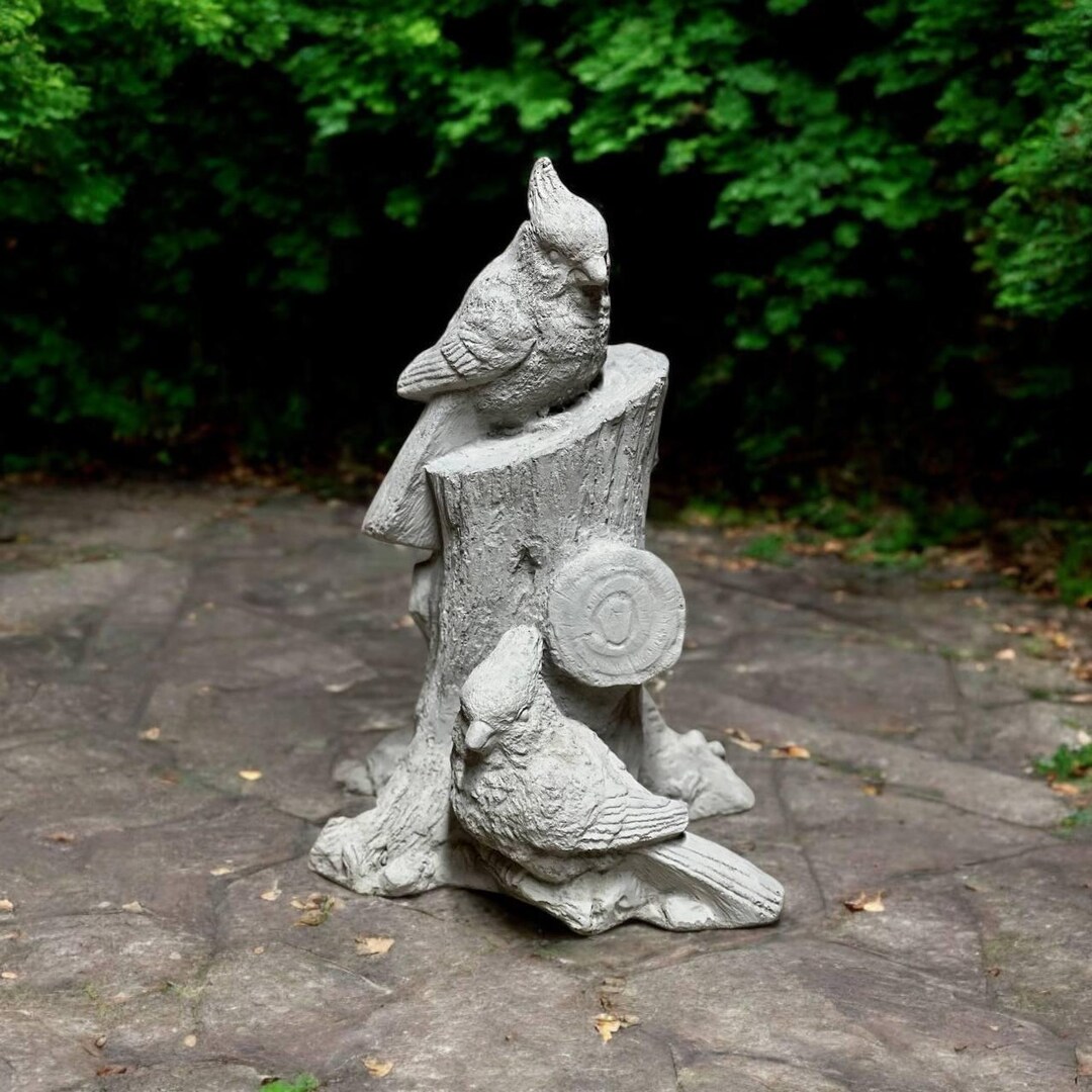 Cardinal Birds on Stump Figure Two Birds Statue Birds Sitting on Tree ...