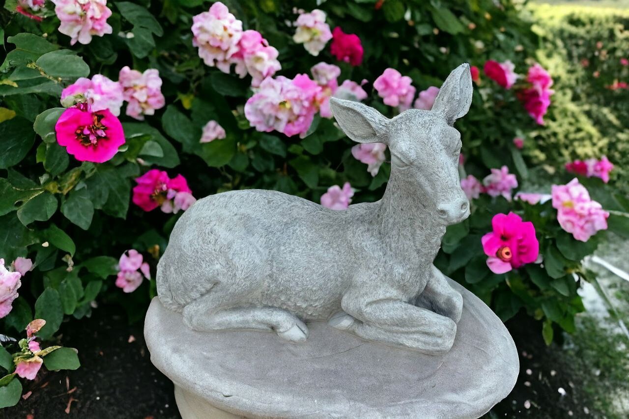 Large Deer Statue Laying Massive Fawn Sculpture Concrete Garden ...