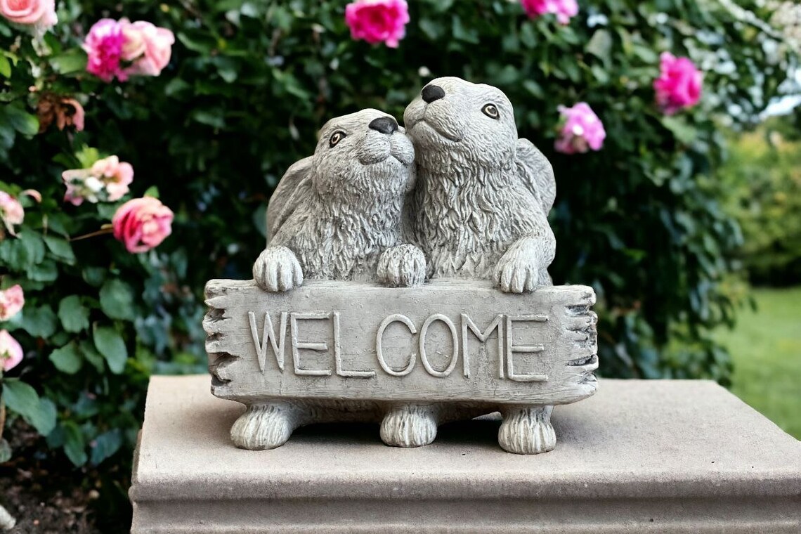 Couple of Rabbits Welcome Figure Front Door Welcome Animals Statue ...