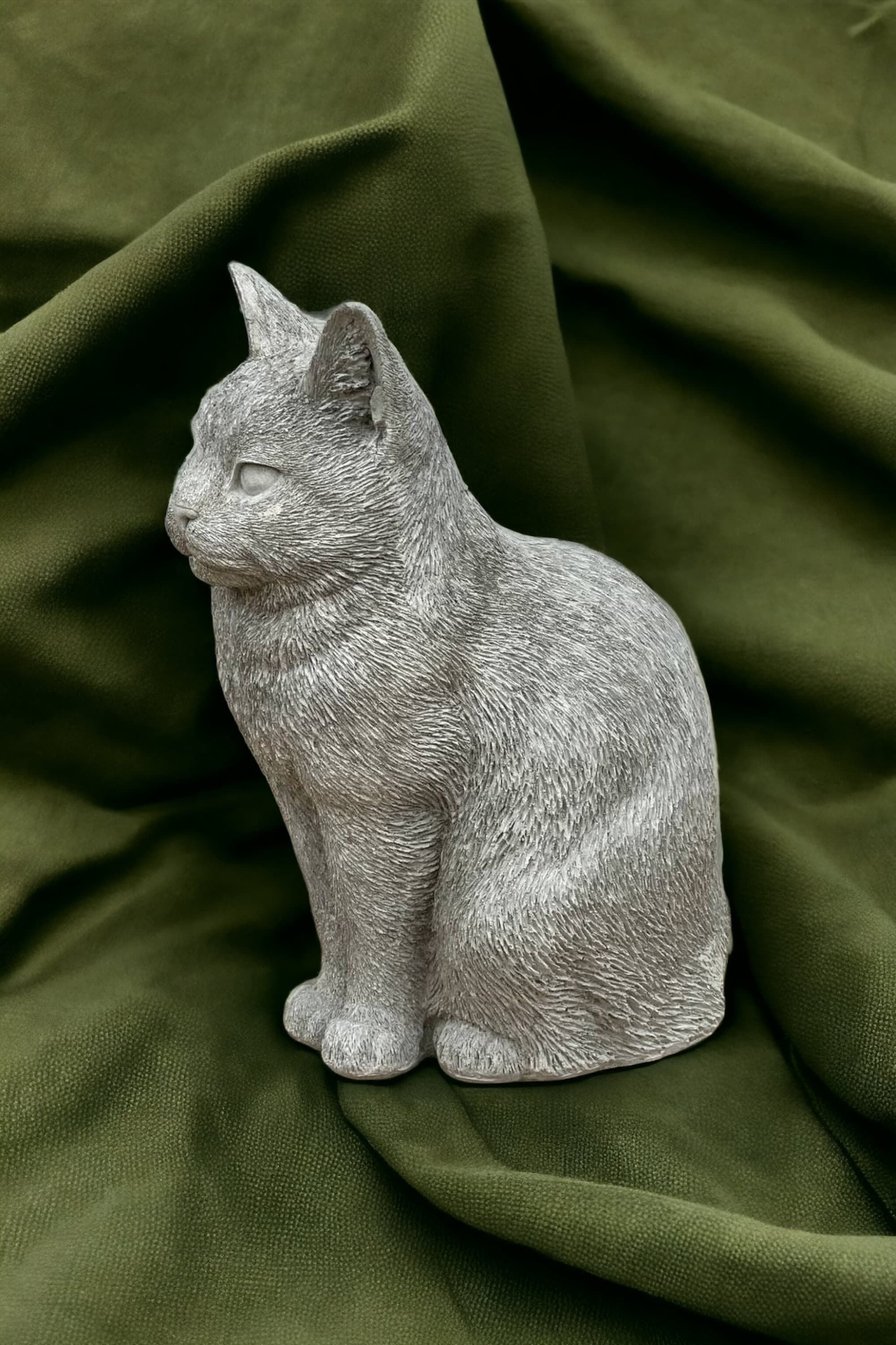 Detailed Cat Statue Sitting Kitten Figure Concrete Outdoor Cat Memorial ...