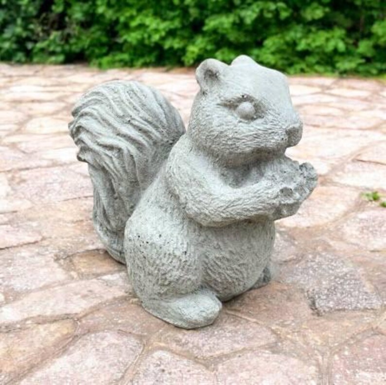 Concrete Squirrel Statue Eating Squirrel Figure Wild Backyard Animal ...