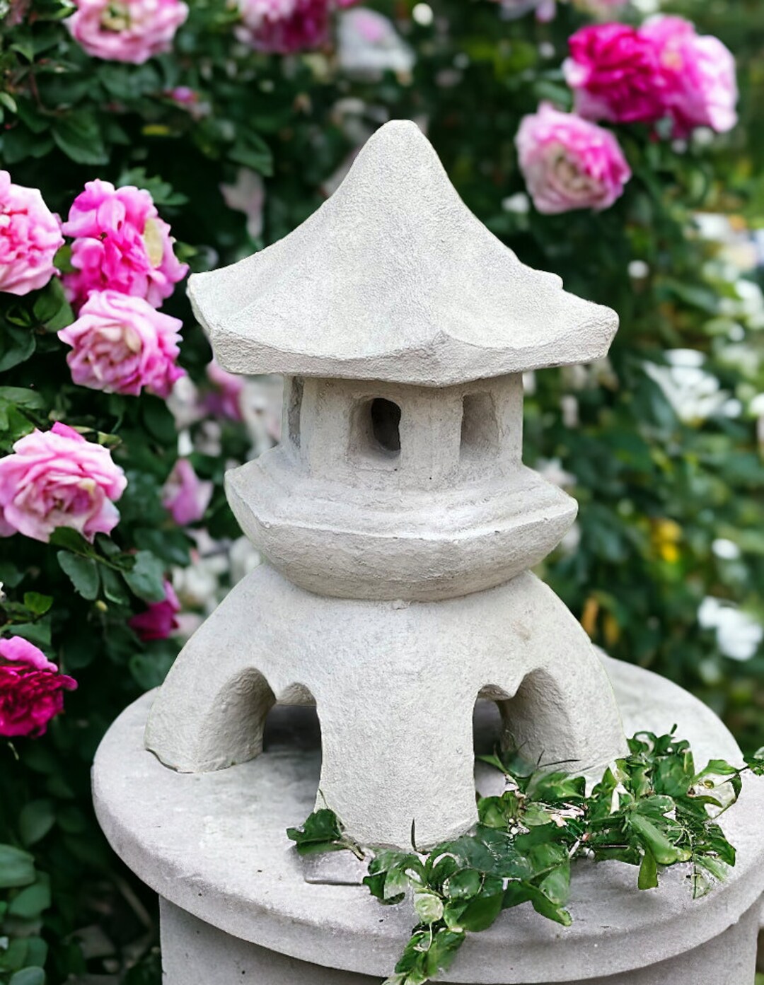 Concrete Asian Pagoda Statue for Porch Oriental Lantern Outdoor ...