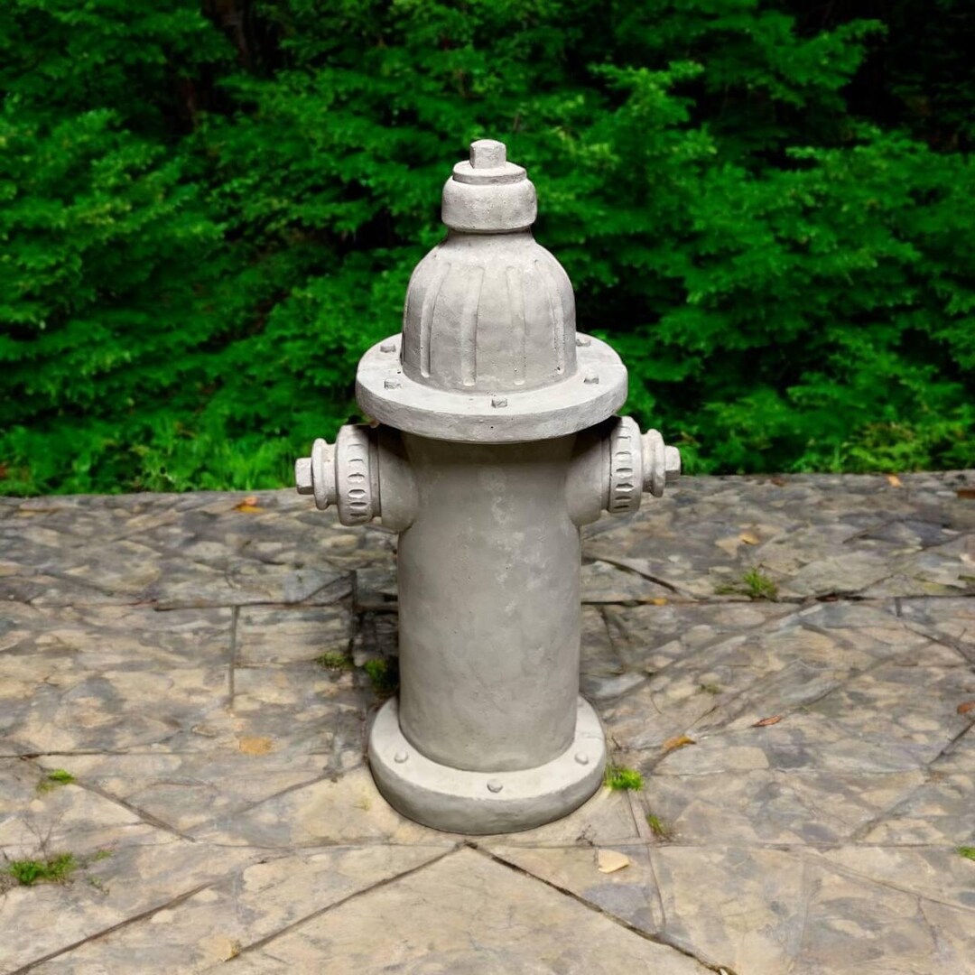 Stone Fire Hydrant Sculpture Detailed Fire Hydrant Figure Water Pomp ...