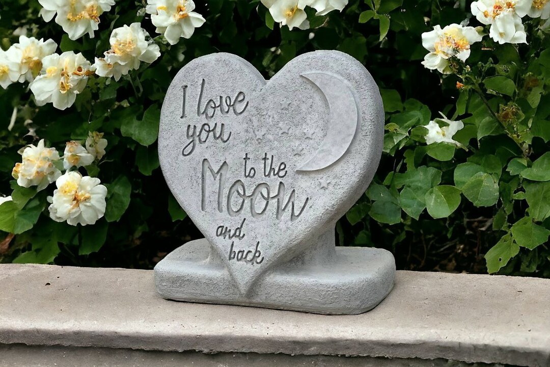 Love Rock Statue I Love You to the Moon Figure Concrete Love Sign ...