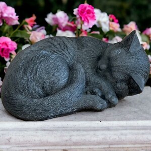 Crouching Cat Memorial Statue Black Cat Garden Figure Concrete Kitten ...