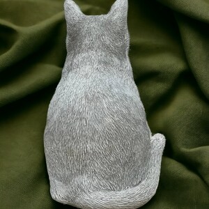 Detailed Cat Statue Sitting Kitten Figure Concrete Outdoor Cat Memorial ...