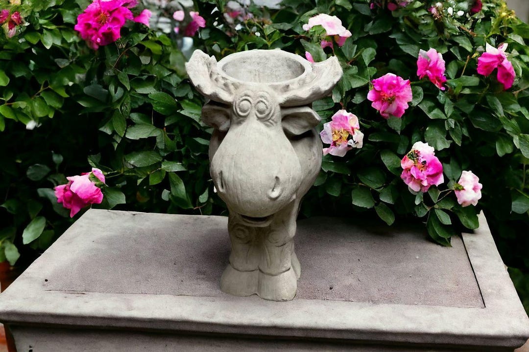 Large Moose Planter Figure Stone Flowers Pot Cement Moose Sculpture ...
