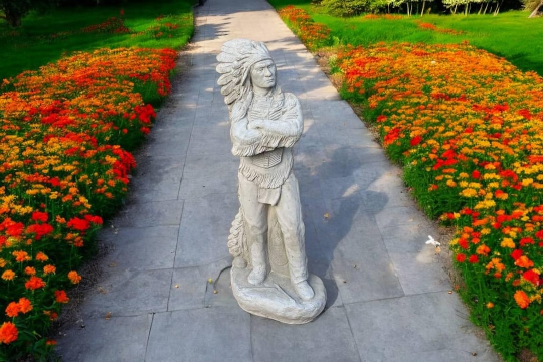 Indian Chief Large Statue Standing Indian Man Sculpture Concrete ...