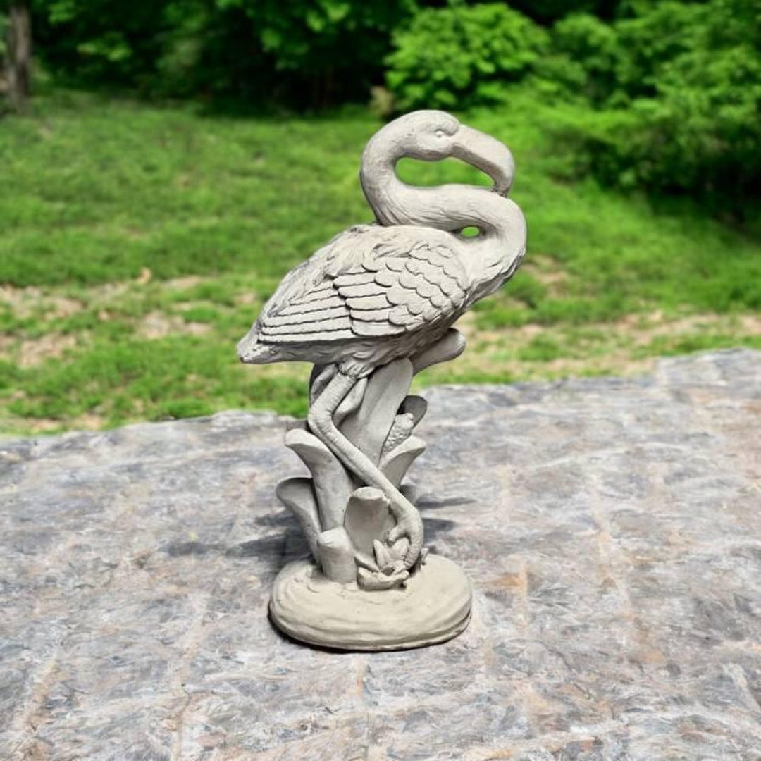 Tall Flamingo Bird Figure Flamingo Sculpture Detailed Flamingo Bird ...