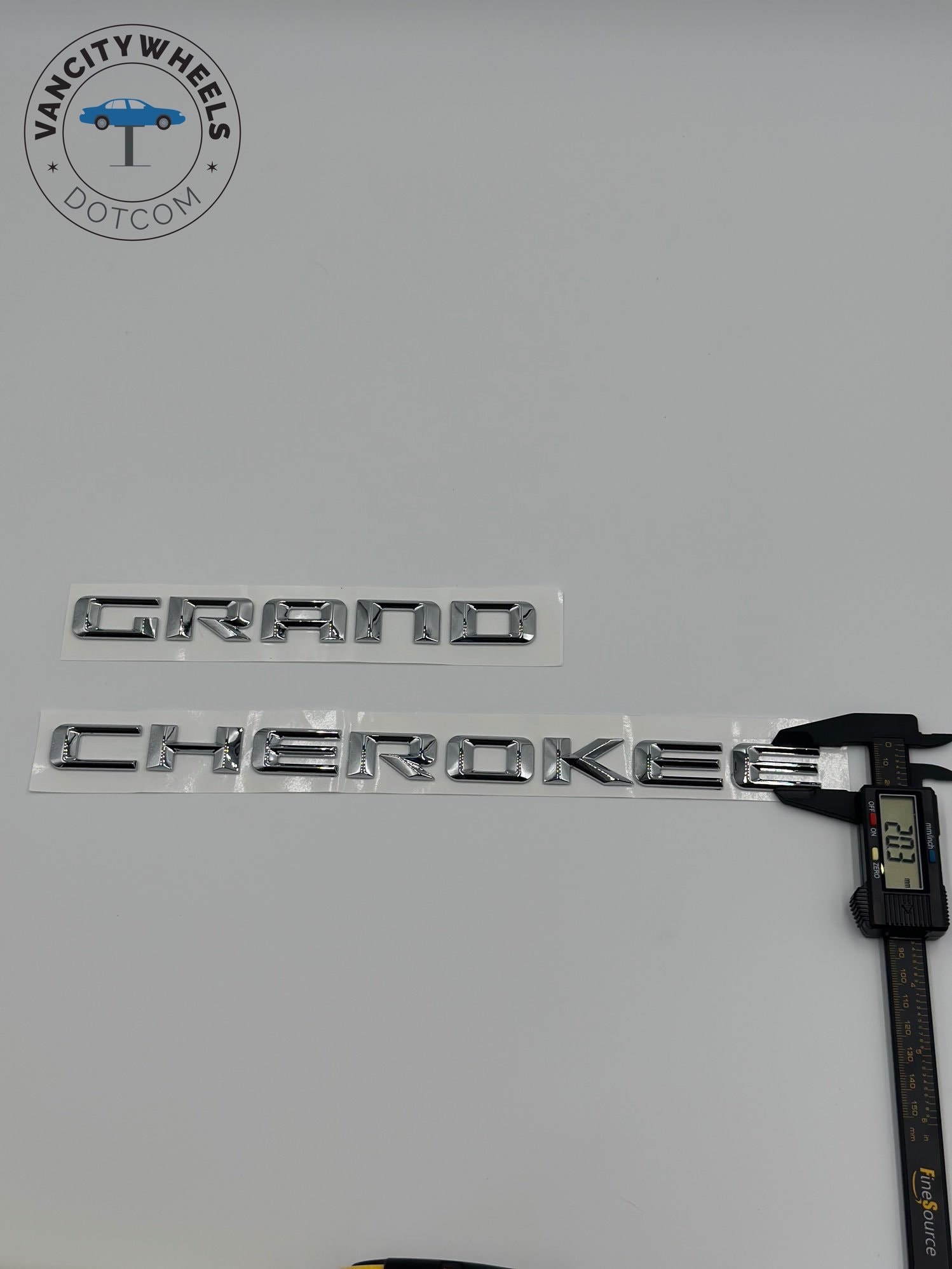 Jeep Grand Cherokee Logo Emblem Sticker Silver CHROME - Etsy
