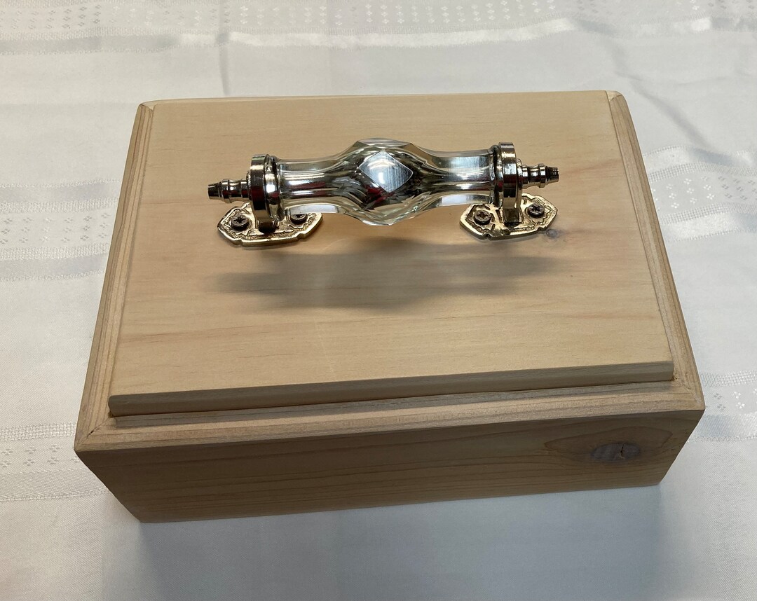 White Wash Decorative Wood Box With Lid & Handle for Remote Controls ...