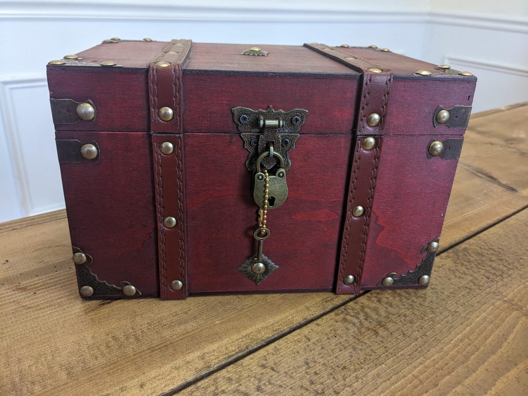 Wooden Chest, Rustic Lockbox, Lock and Key Treasure Chest 10x7x6 - Etsy