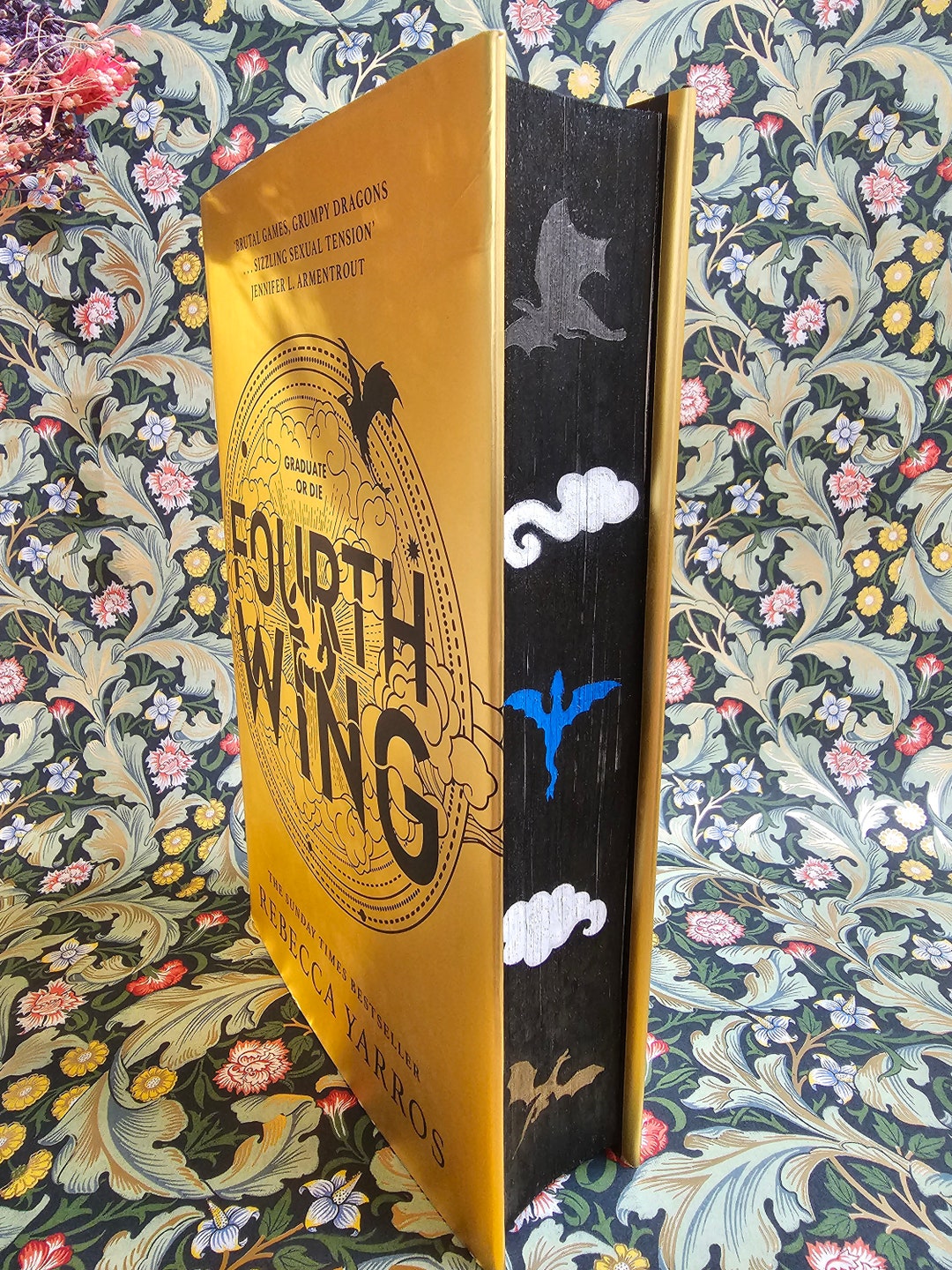 FOURTH WING rebecca Yarros Hand Painted Book Sprayed Edges Custom ...