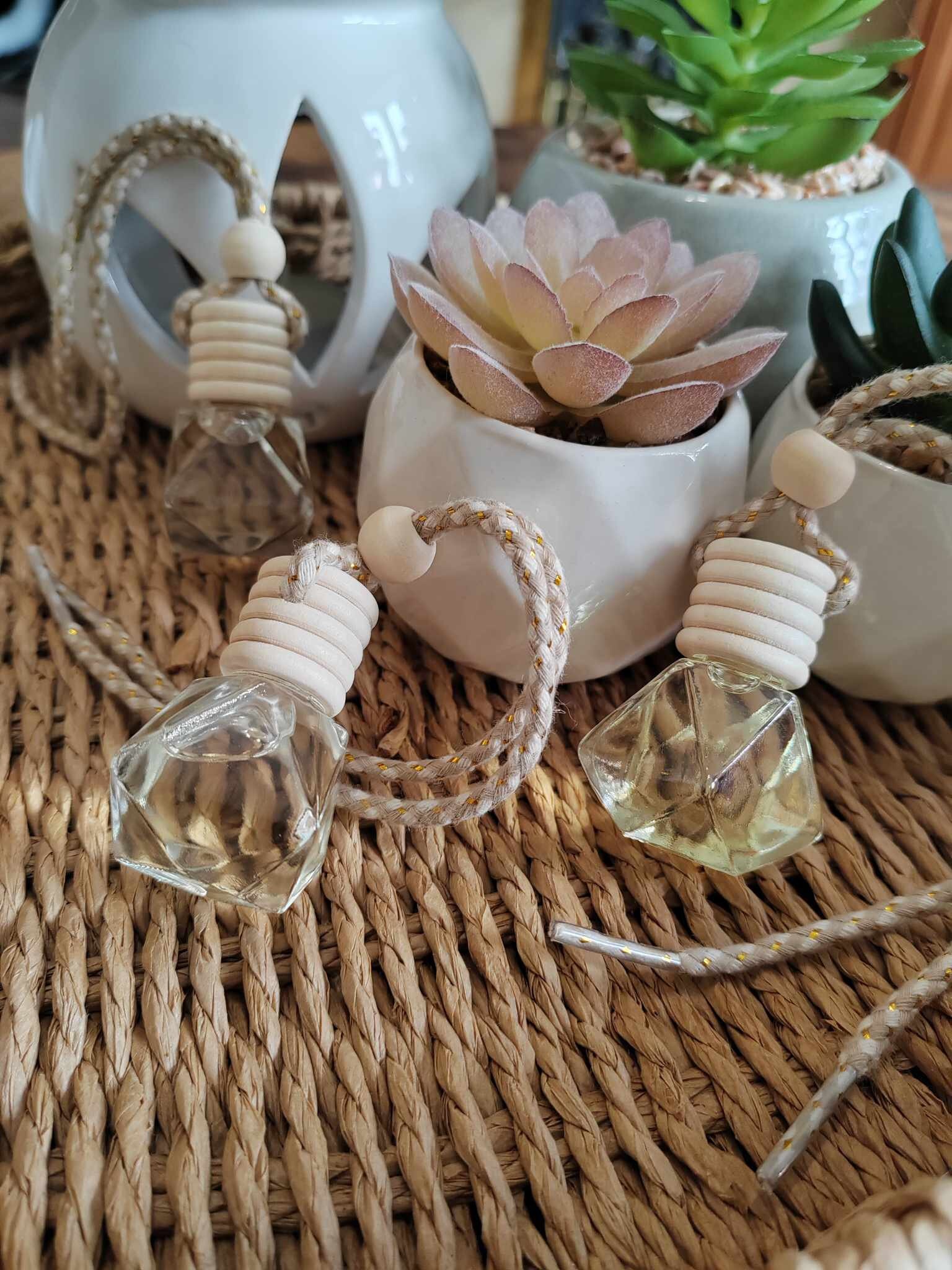 Luxury Car Diffuser Scented With Fragrance Oils Car Fragrance Car ...