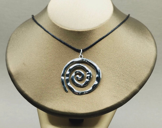 Handmade Silver Spiral Necklace - Etsy