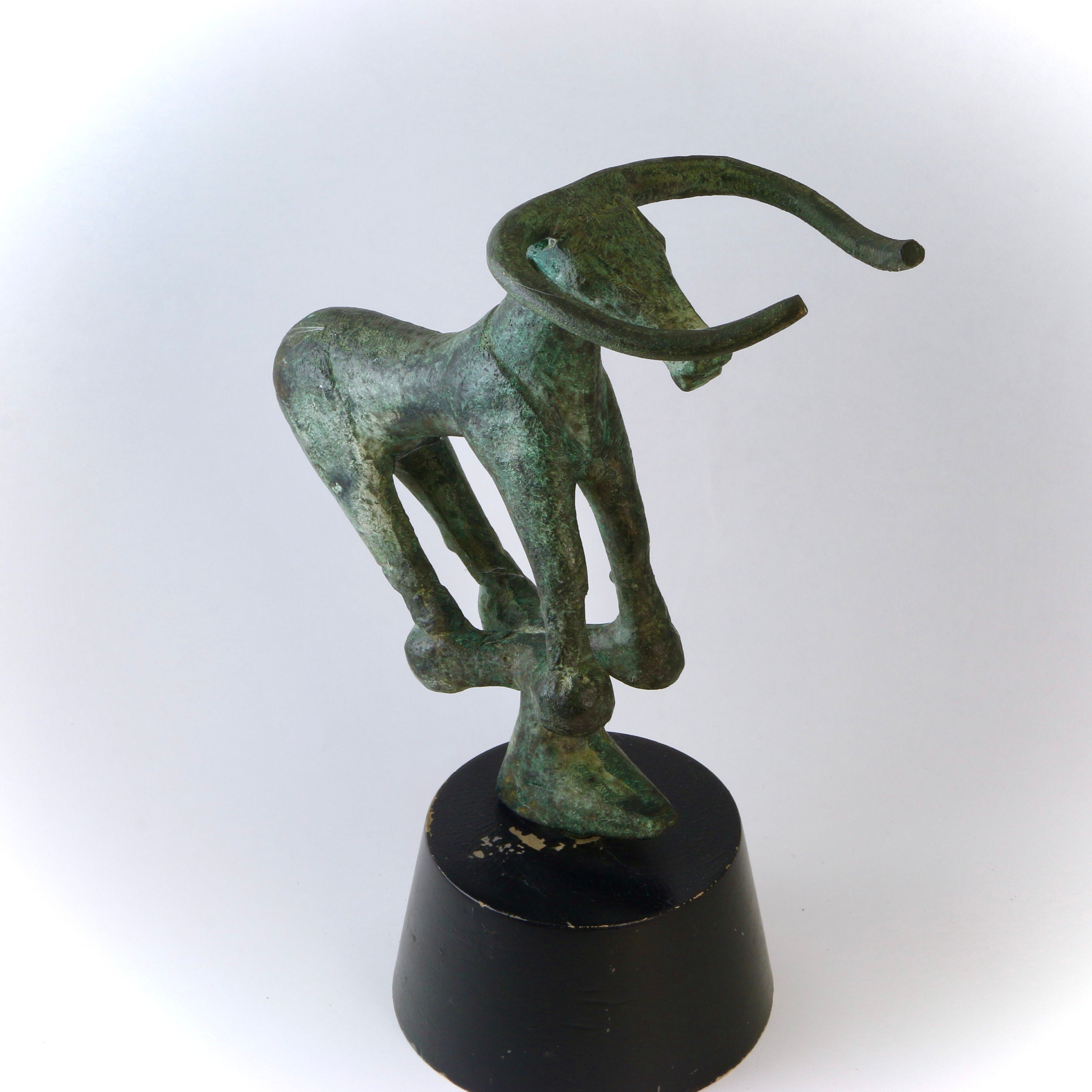 Ancient Etruscan Hittite Bronze Bull Sculpture Reproduction, 10 1/2 ...