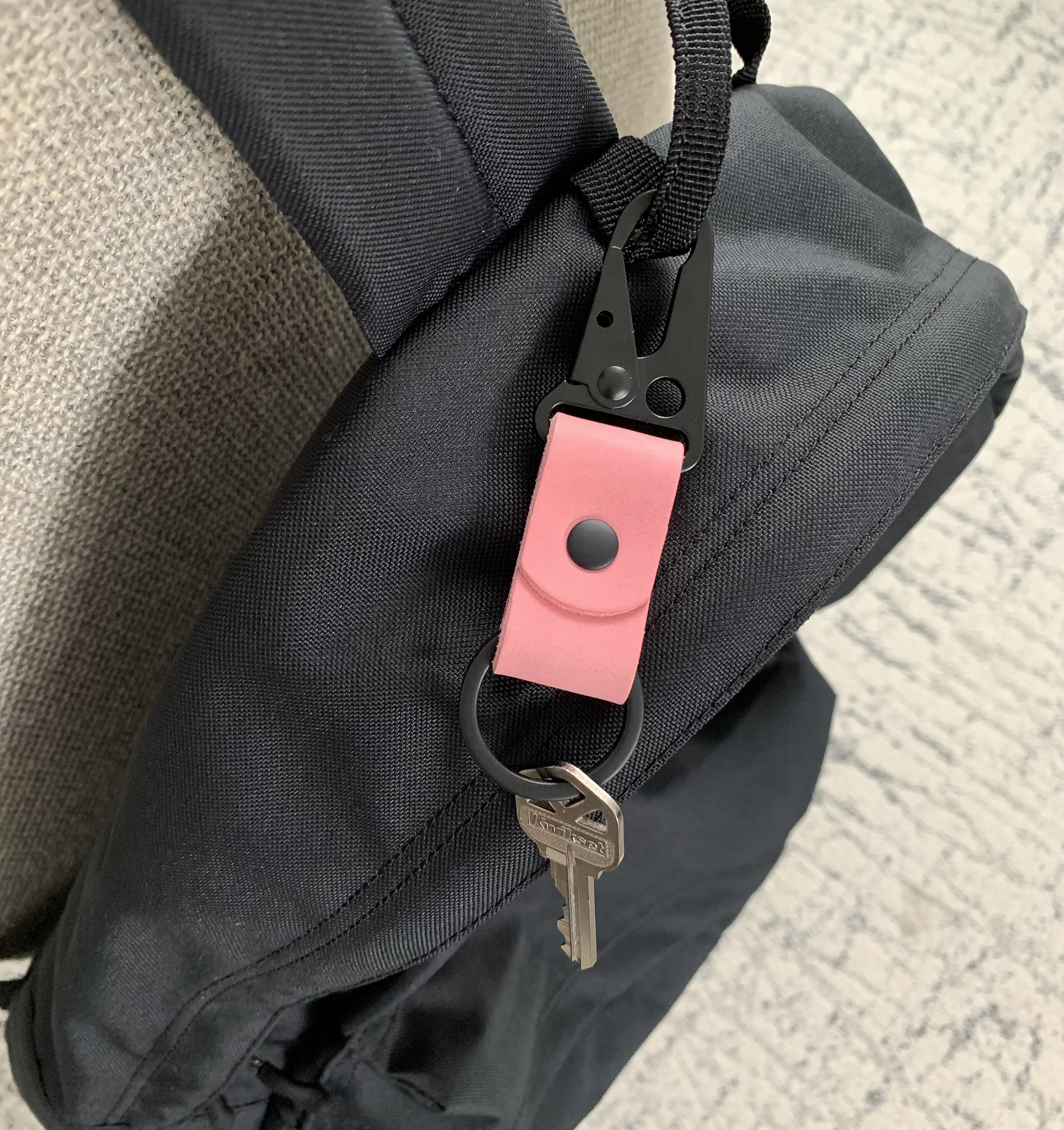 Pink Tactical Keychain Leather EDC Lever Clip Carabiner Key Fob ...