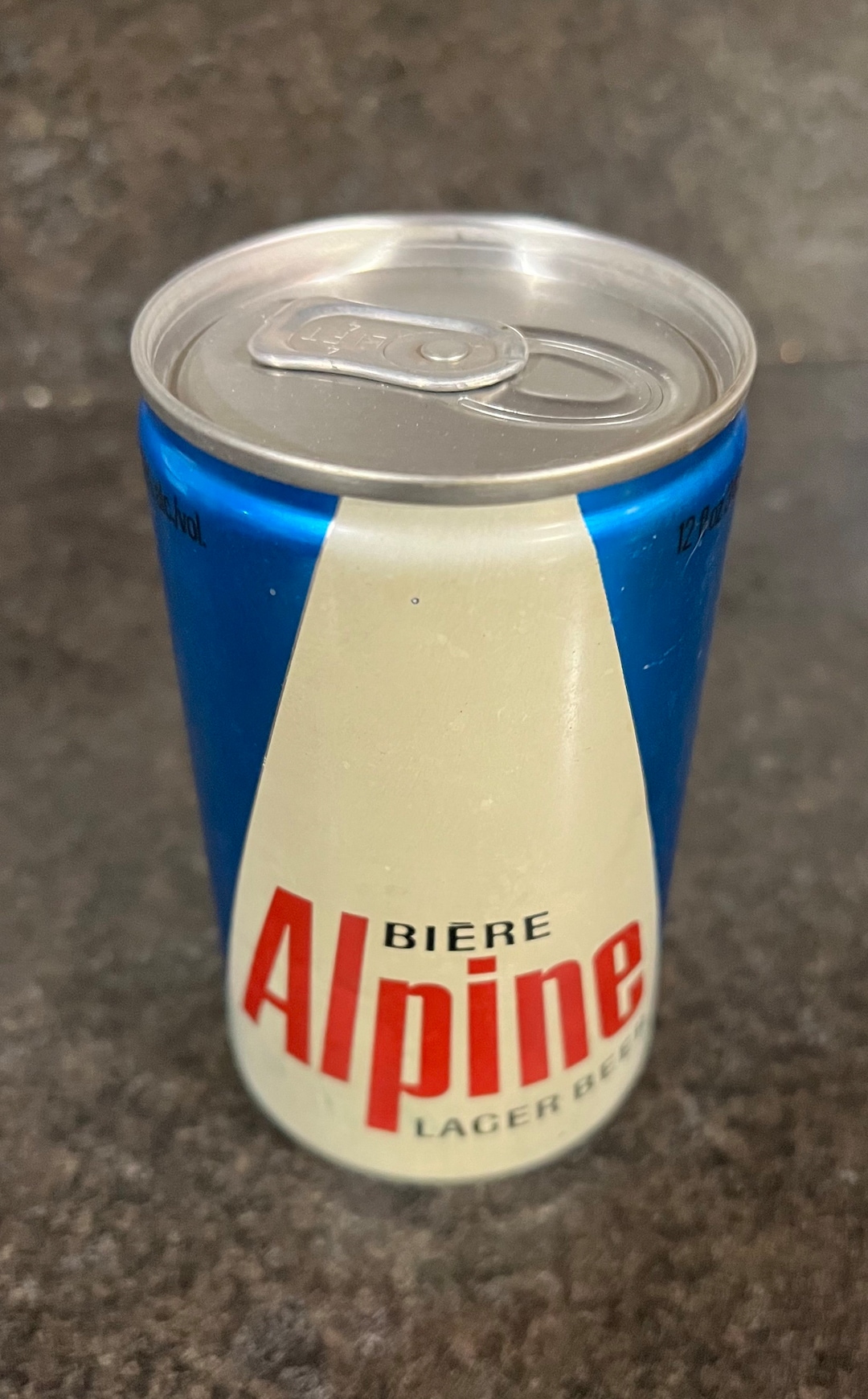 Old Vintage Alpine Biere Lager Beer Alum. Can, Moosehead Brewery CANADA ...