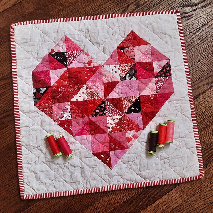 Fractured Heart Mini Quilt Kit and Pattern - Etsy
