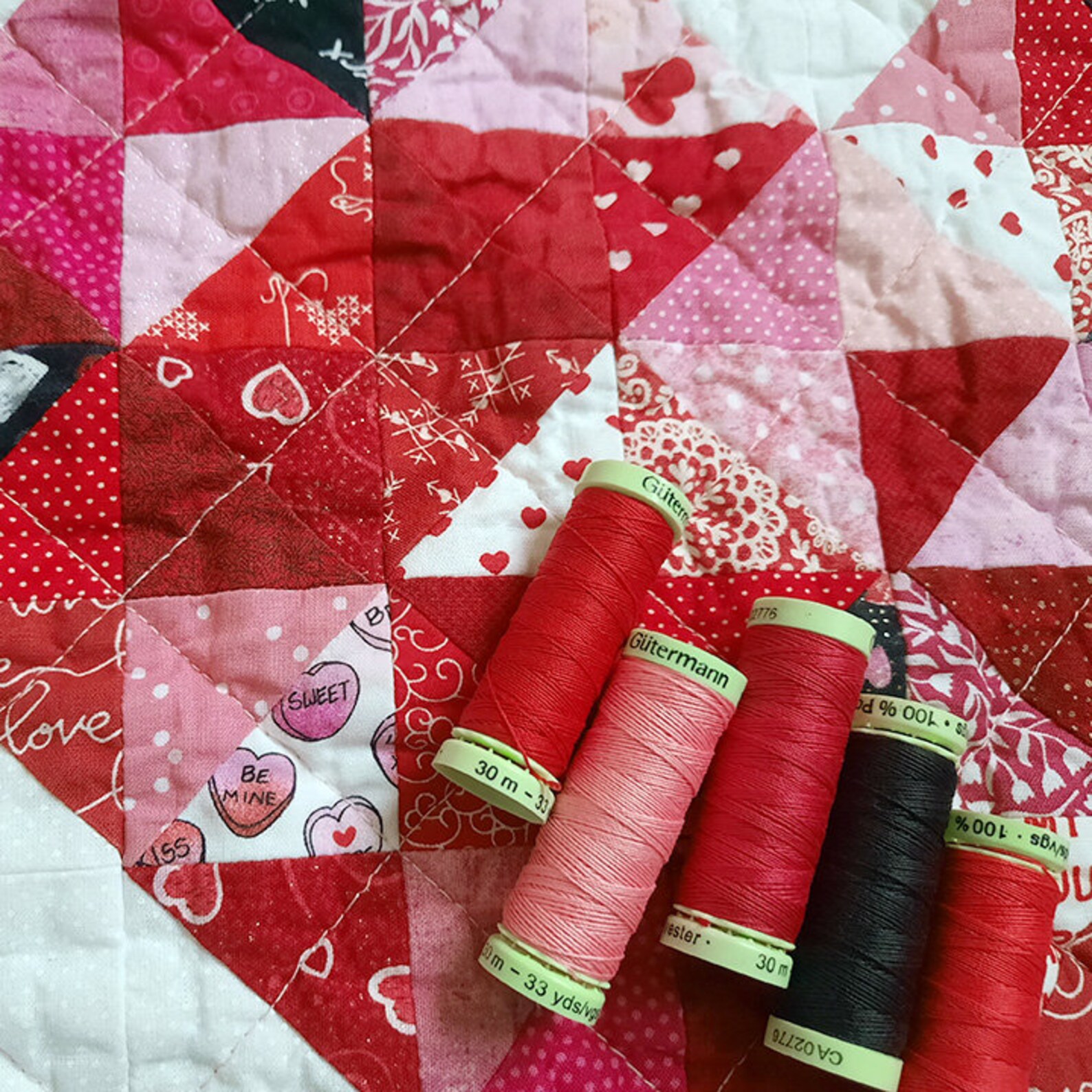 Fractured Heart Mini Quilt Kit and Pattern - Etsy