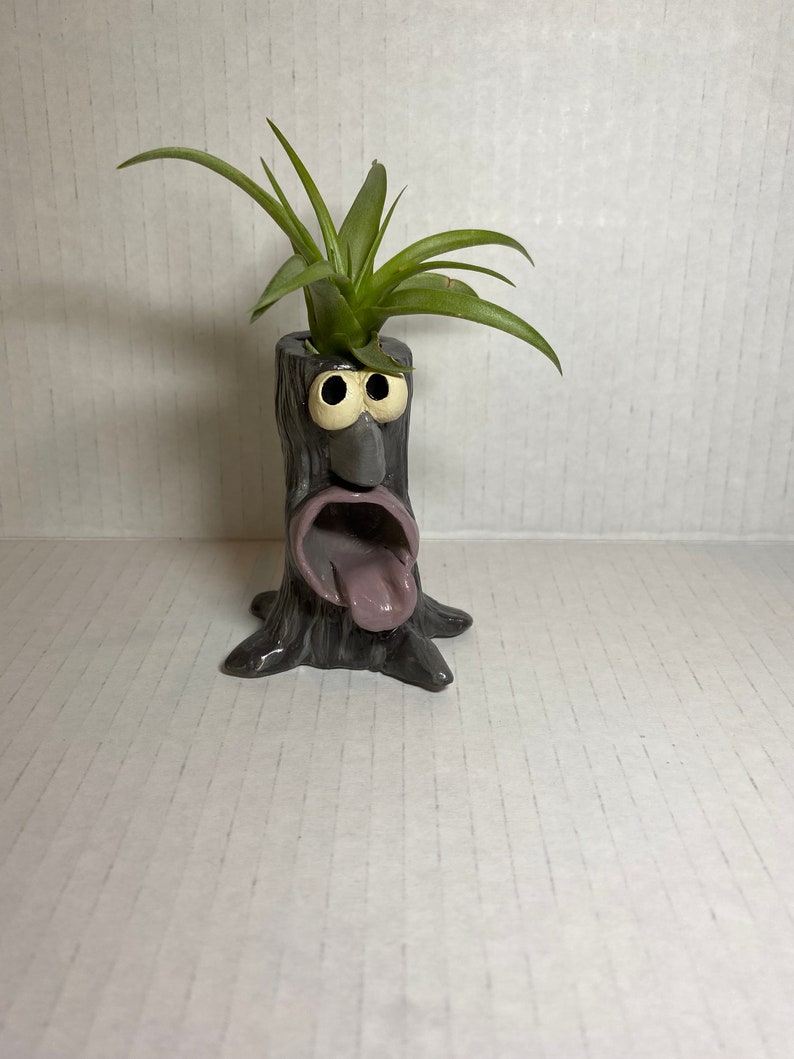 Clay Art Tree Stump Air Plant Holder surprised - Etsy