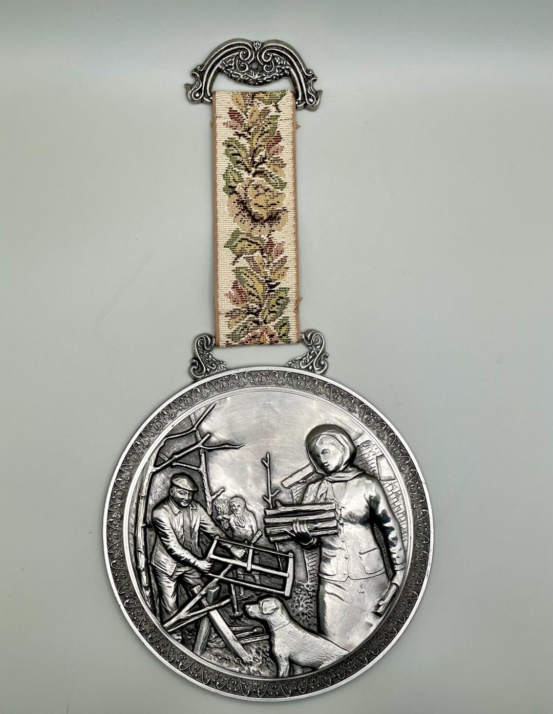 Vintage Pewter Wall Medallion Farm Theme - Gathering Fire Wood - Etsy