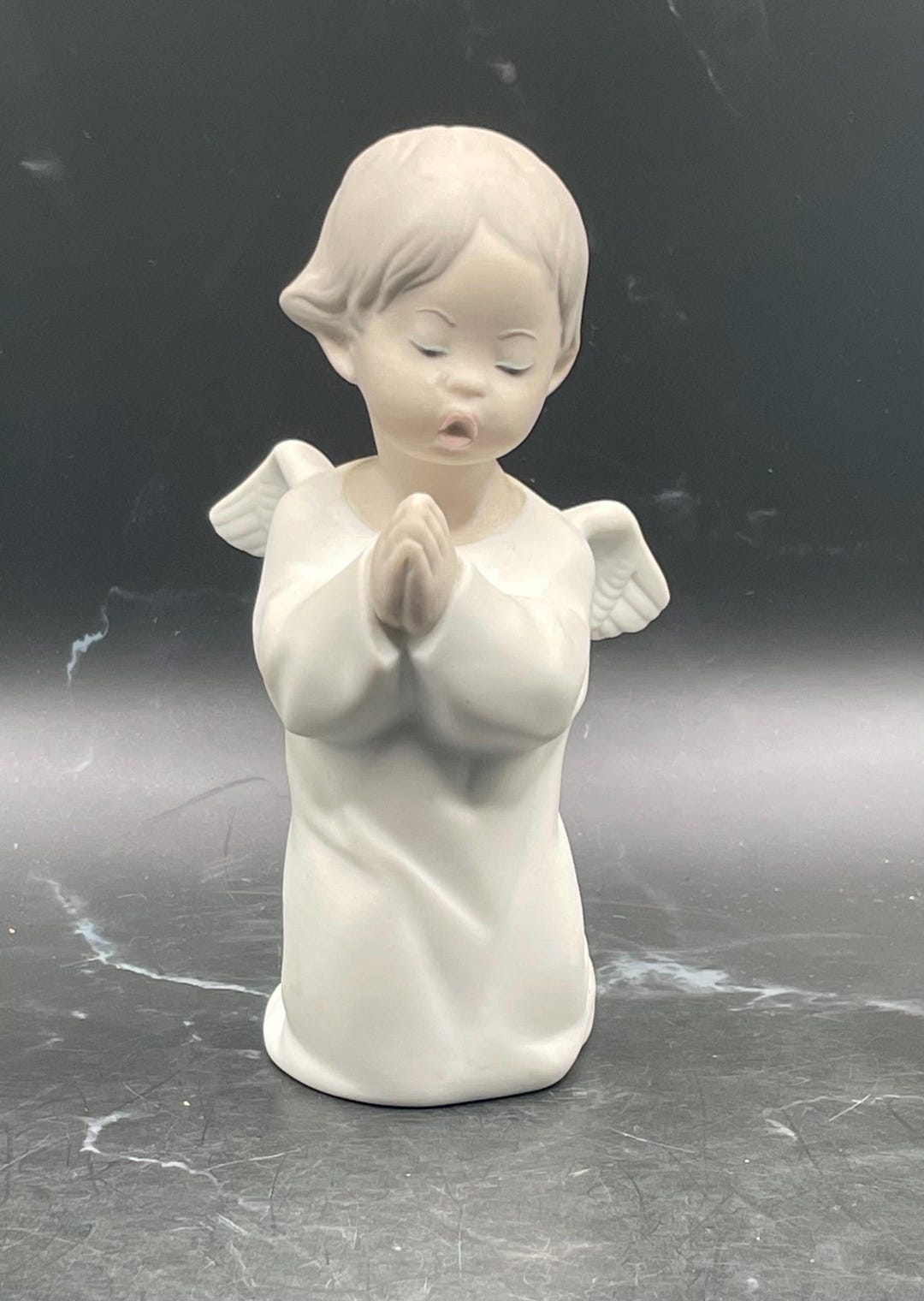 Vintage 1970's Llardo Praying Angel - Retired, Collectable Porcelain ...