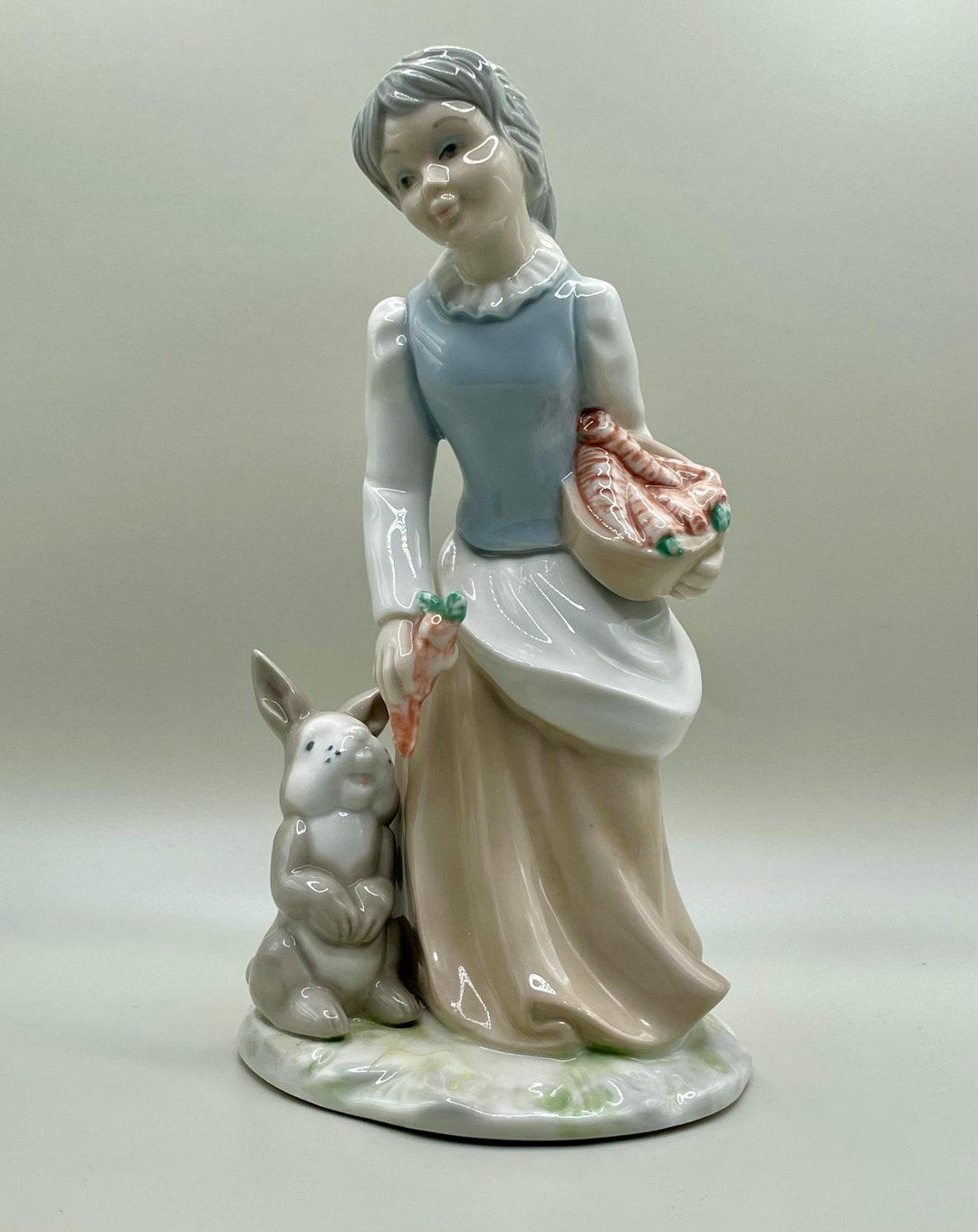 Vintage Tengra Valencia Girl Feeding Bunny Rabbit - Collectable Spanish ...