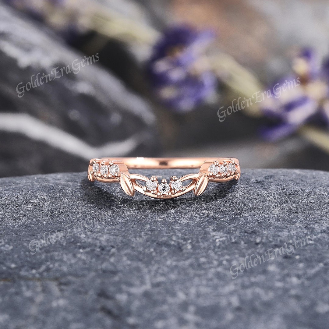Art Deco Moissanite Curved Wedding Band Solid Gold Leaf Vine Wedding ...